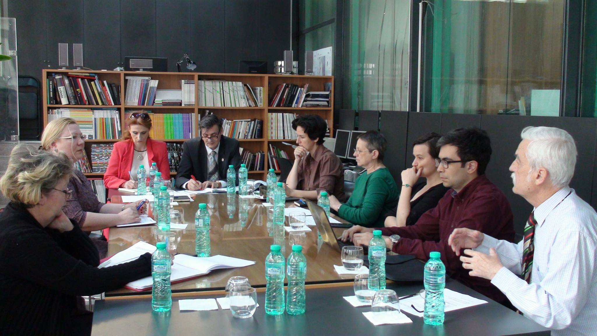 Discuțiile Filialei București a OAR cu candidații la funcția de Primar ...