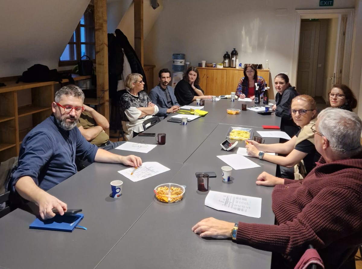 Propuneri pentru arhitectura generală și pentru arhitectura de interior ...