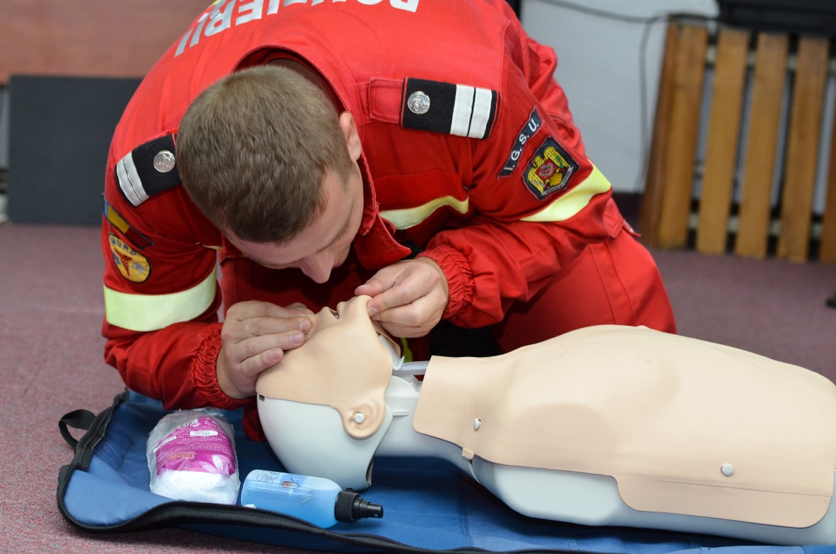 Curs de prim ajutor pentru arhitecții membri ai Filialei Teritoriale ...